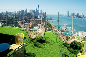 Top Best Rooftop Bars in New York | Honeymoon Dreams
